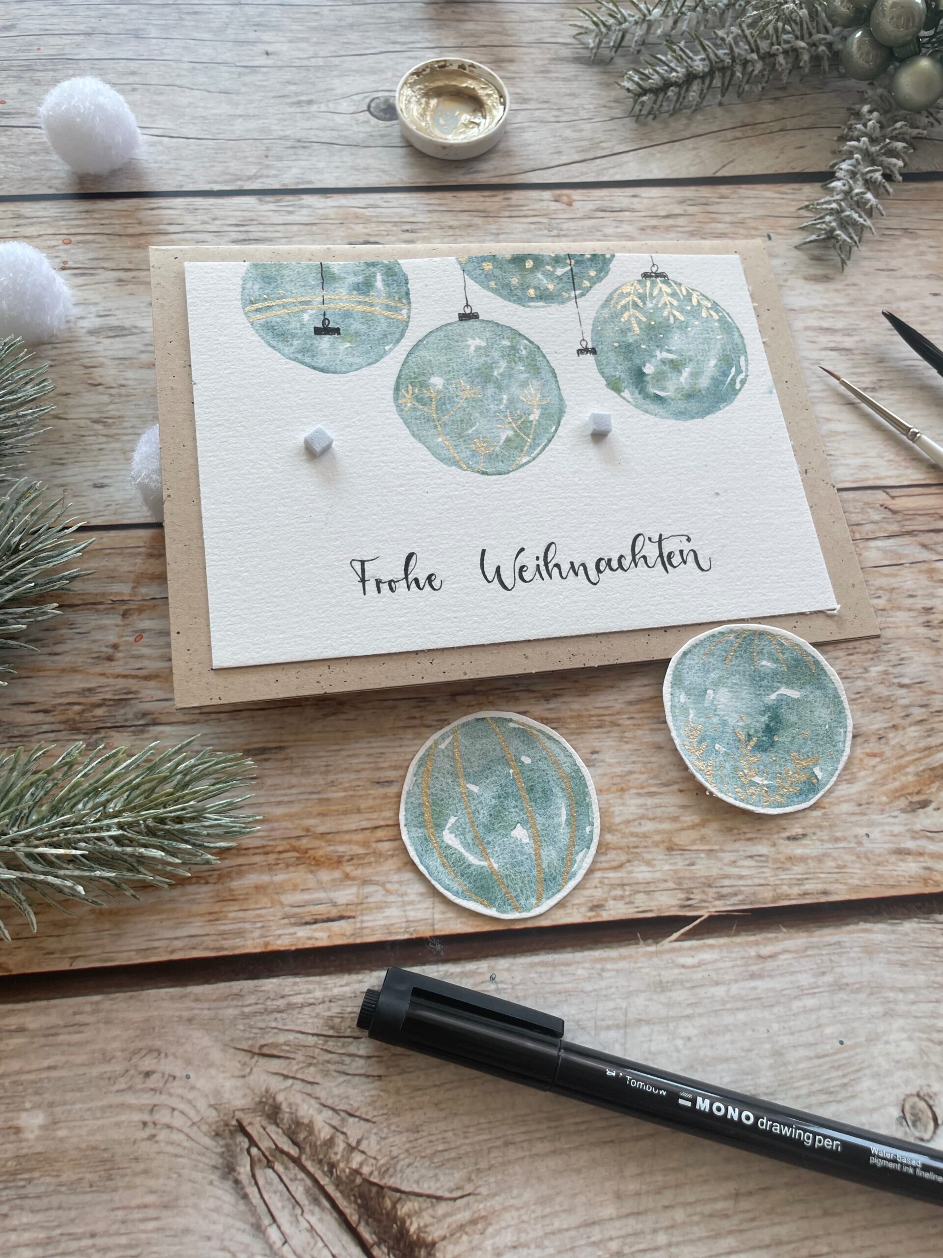 Weihnachtskarte mit Aquarell malen: So einfach geht's - Reingemalt